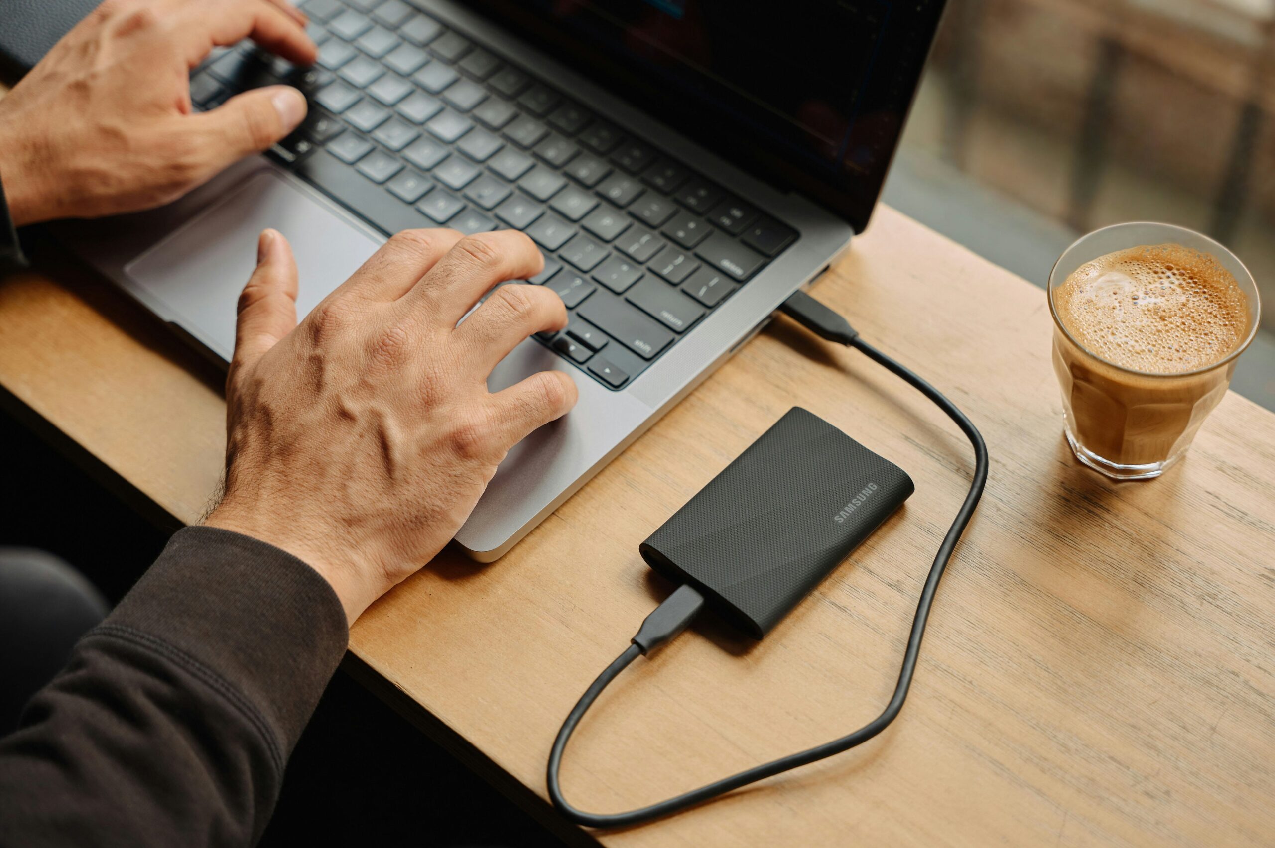 Guide to Secure File Storage and Transfers - Phrixus Technologies
